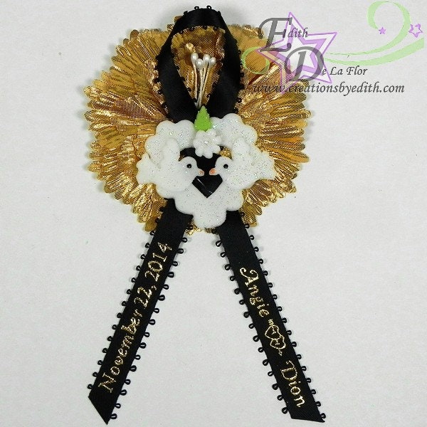 Carnation Petals for Capias/pin on Favors - Etsy