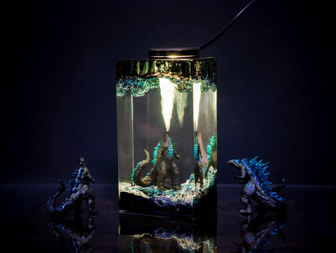 Monster Hunter Resin Light Night Diorama Resin, Handmade Gifts, Home ...