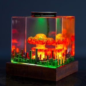 Atomic Bomb Lamp, Explosion Diorama Night Lights - Nuke Bomb Fallout 4 ...