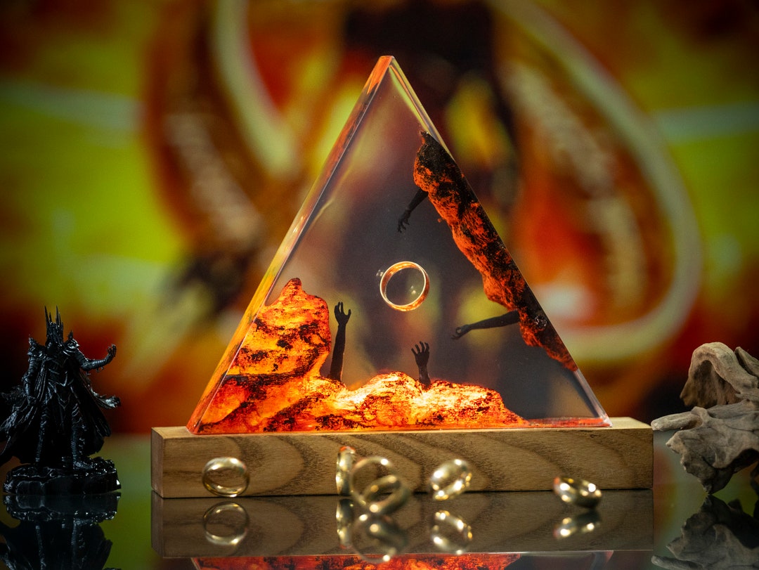 Custom Movie Resin Night Light - Diorama Resin Epoxy, Volcano Lava ...