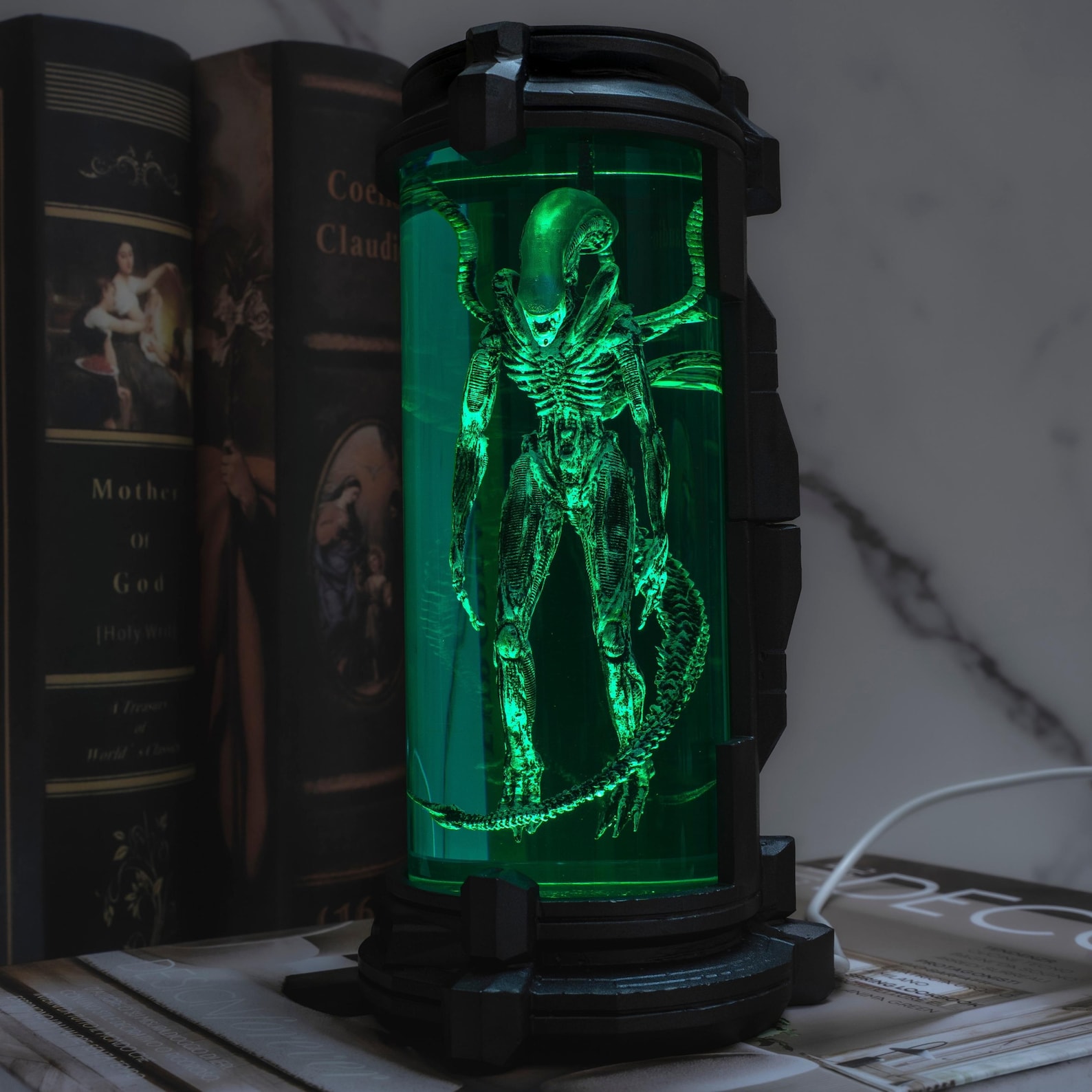 Alien Specimen Resin Lamp – Horror Sci-fi Egg Light – Creature ...
