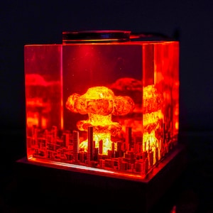 Atomic Bomb Lamp, Explosion Diorama Night Lights - Nuke Bomb Fallout 4 ...