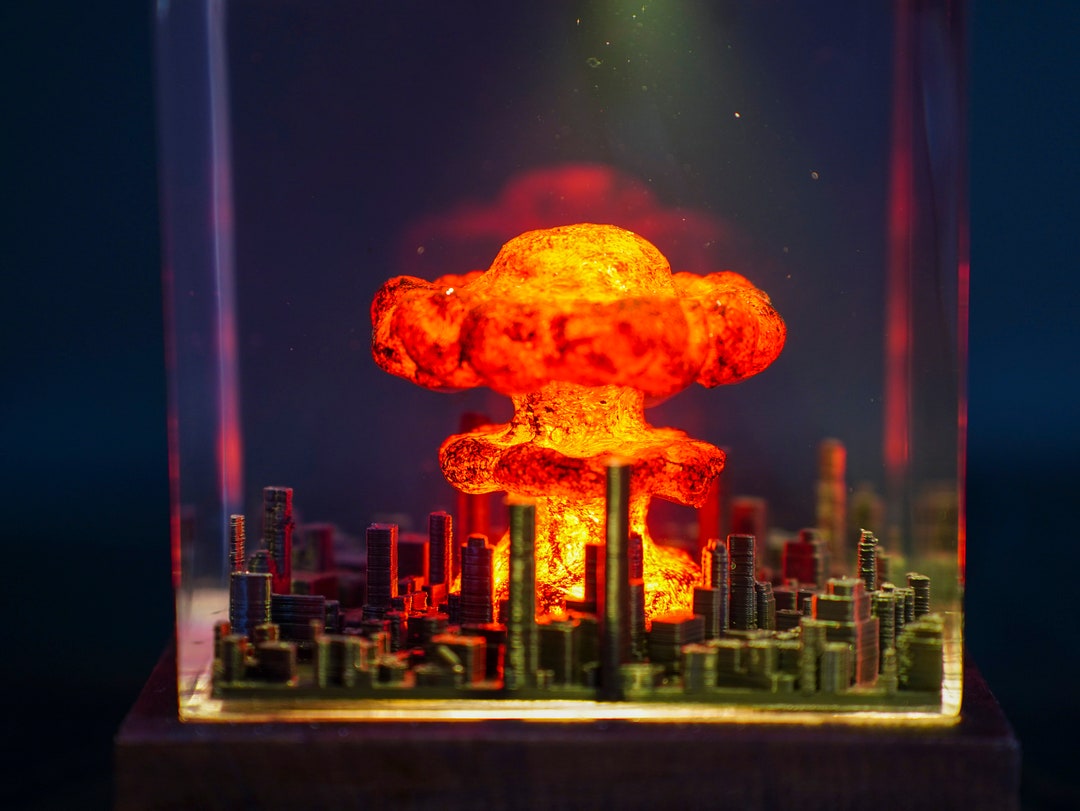Atomic Bomb Lamp, Explosion Diorama Night Lights - Nuke Bomb Fallout 4 ...