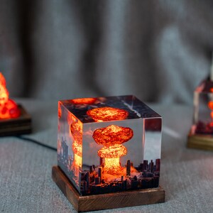 Explosion Bomb Resin Lamp, Atomic Bomb Resin Night Lights, Nuke Lamp ...