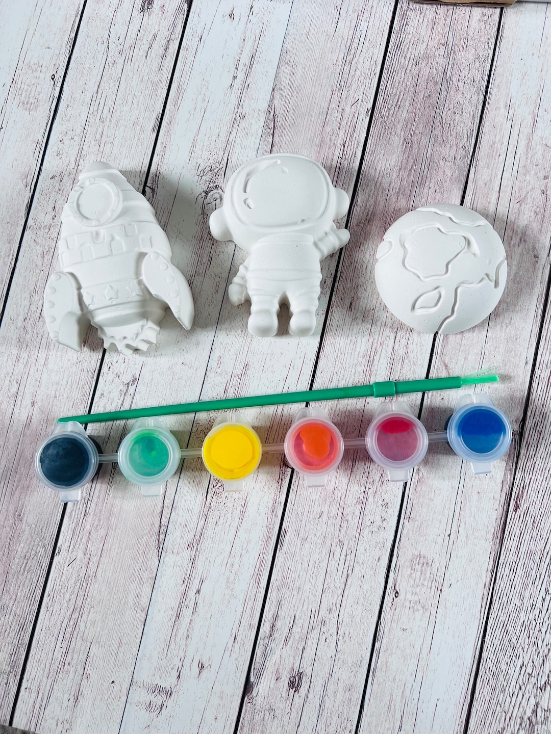 Space and Rocket Themed Plaster of Paris Craft Box - Activity Set ...