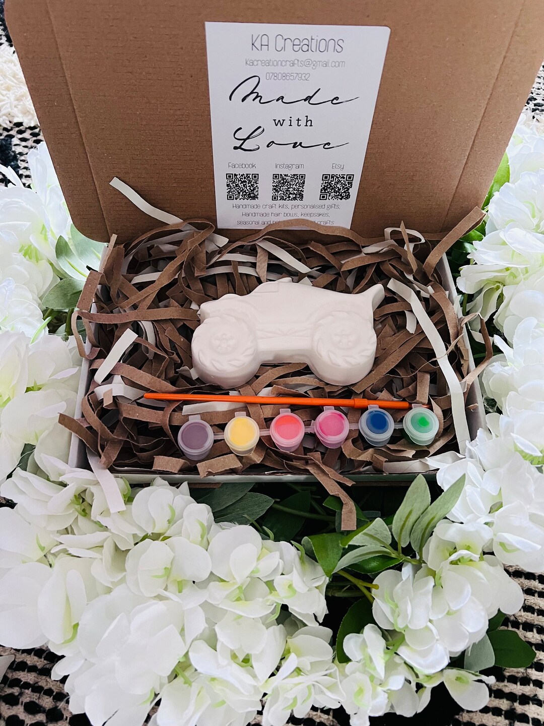 Megalodon Monster Jam Plaster of Paris Craft Box Activity Set Room ...