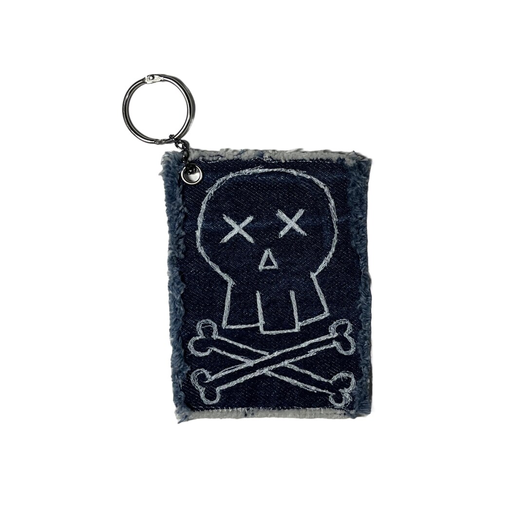 Skull and Bones Keychain - Etsy