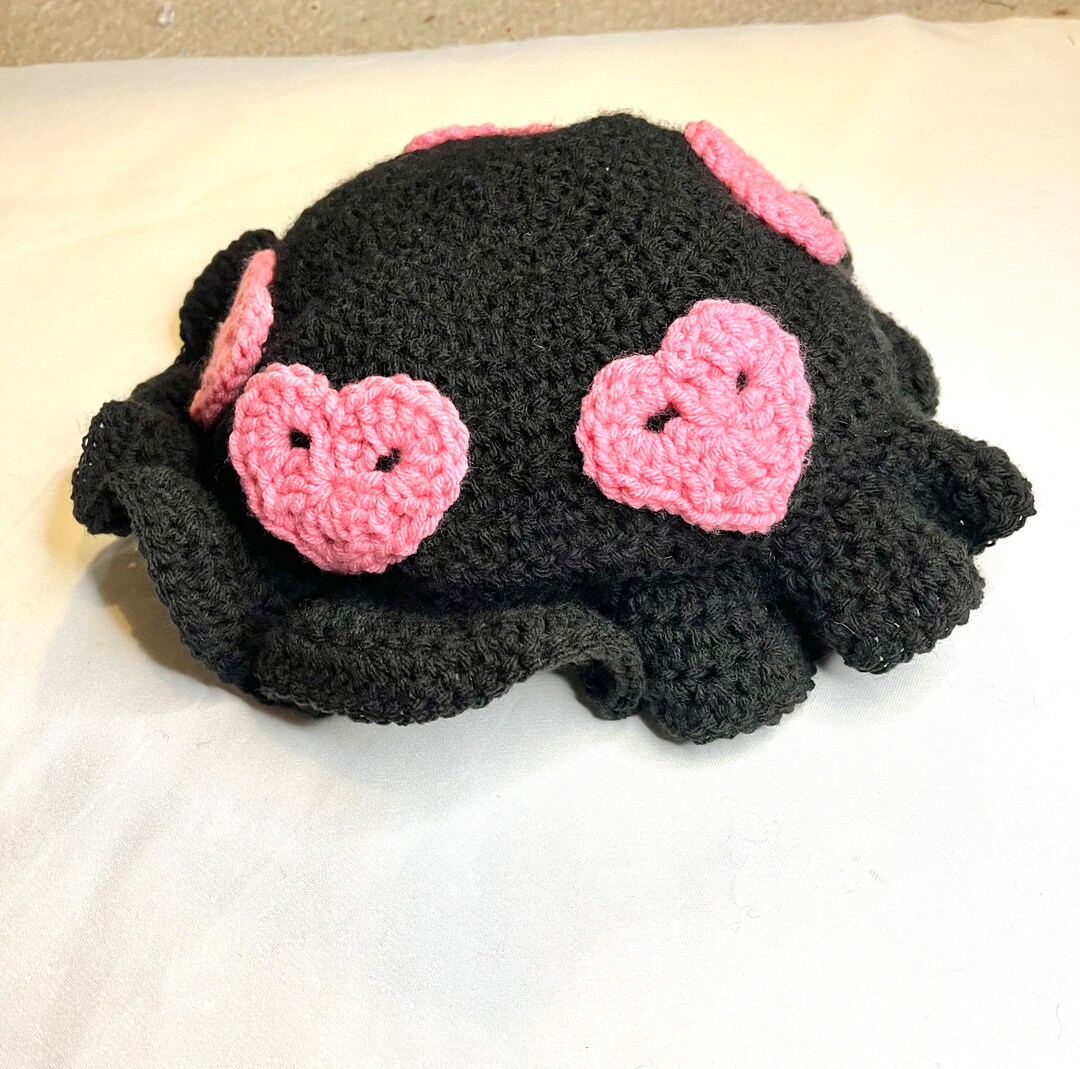 Pink and Black Heart Bucket Hat - Etsy