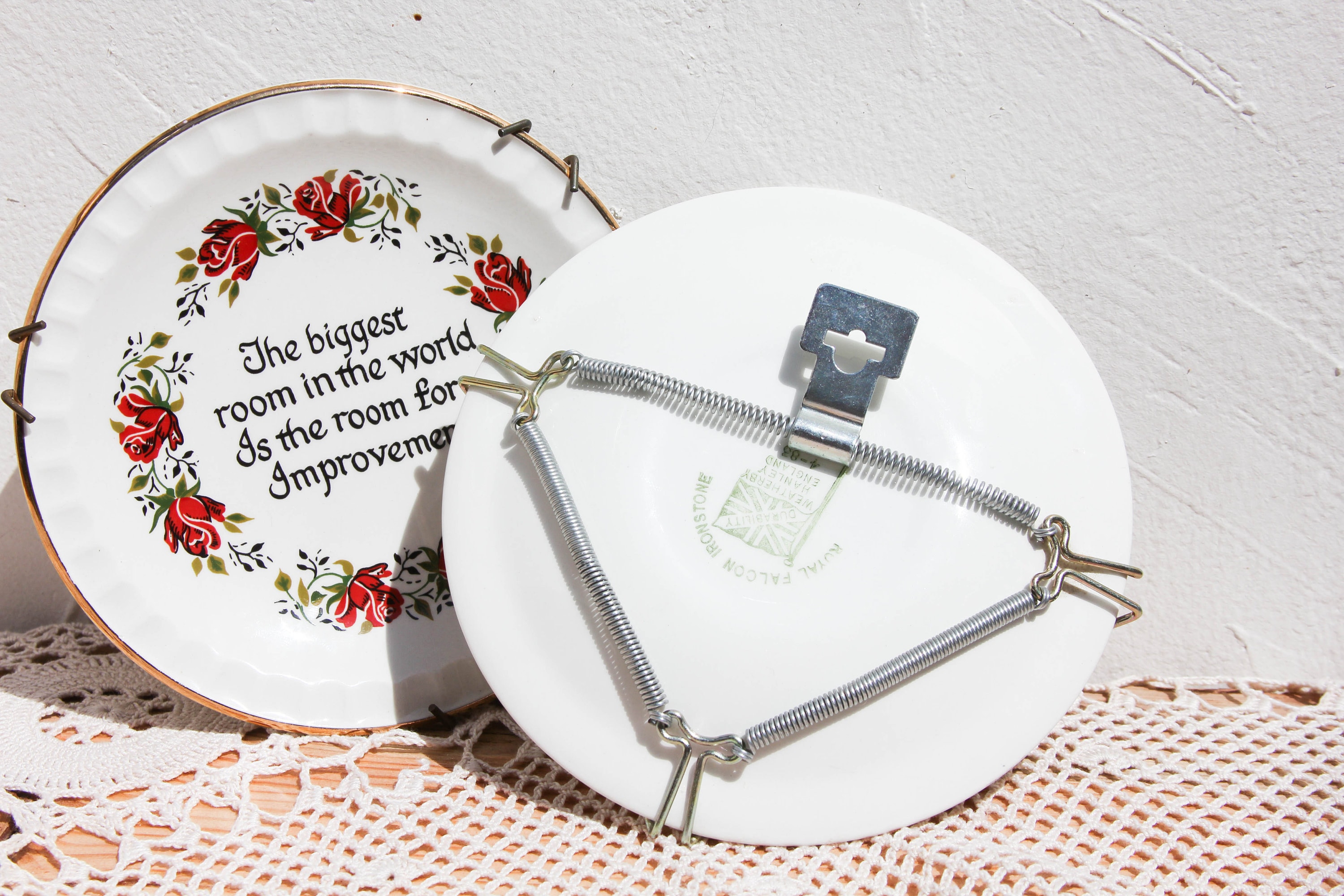 Small 5" Wall Hanging Decorative Plates / Vintage Weatherby Hanley ...