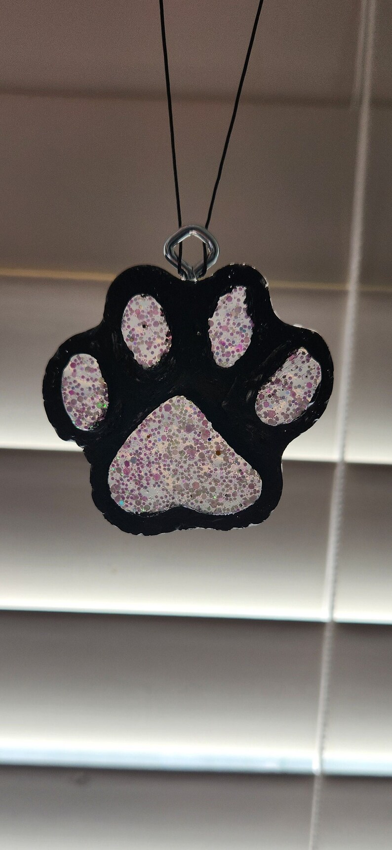 Wakiki Beach Coconut | Pet Print | Paw Print | White | Black | Toe Bean ...