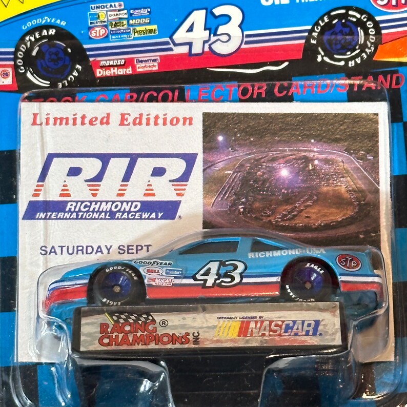 Racing Champions 1992 Richard Petty Richmond International Raceway ...