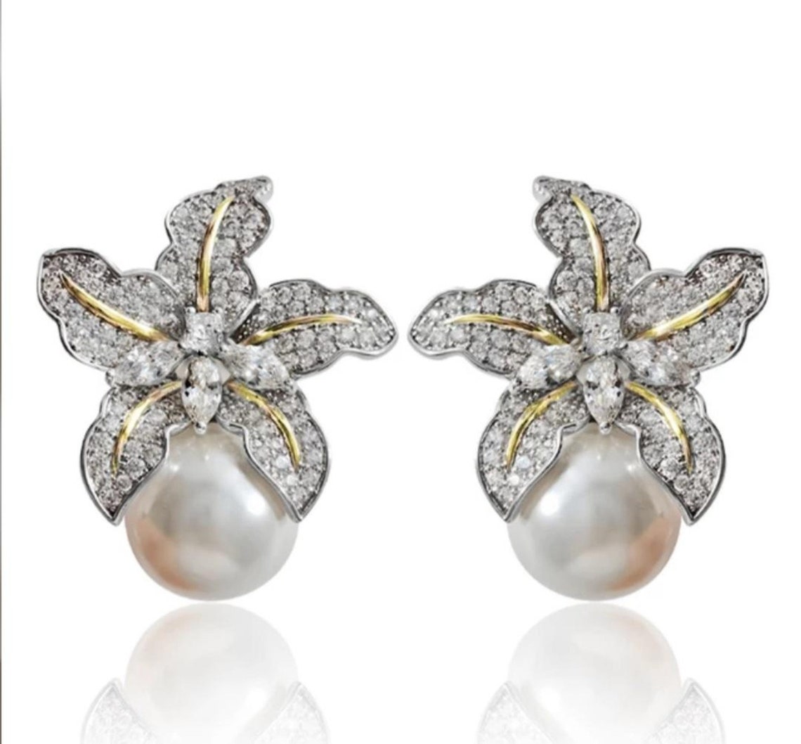 Silver and Gold Bridal Earing. Wedding Earing. Star Flower Pearl ...