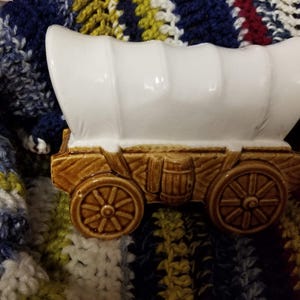 Vintage Conestoga Wagon Bank, Made in Japan, Norcrest Sticker on Base ...