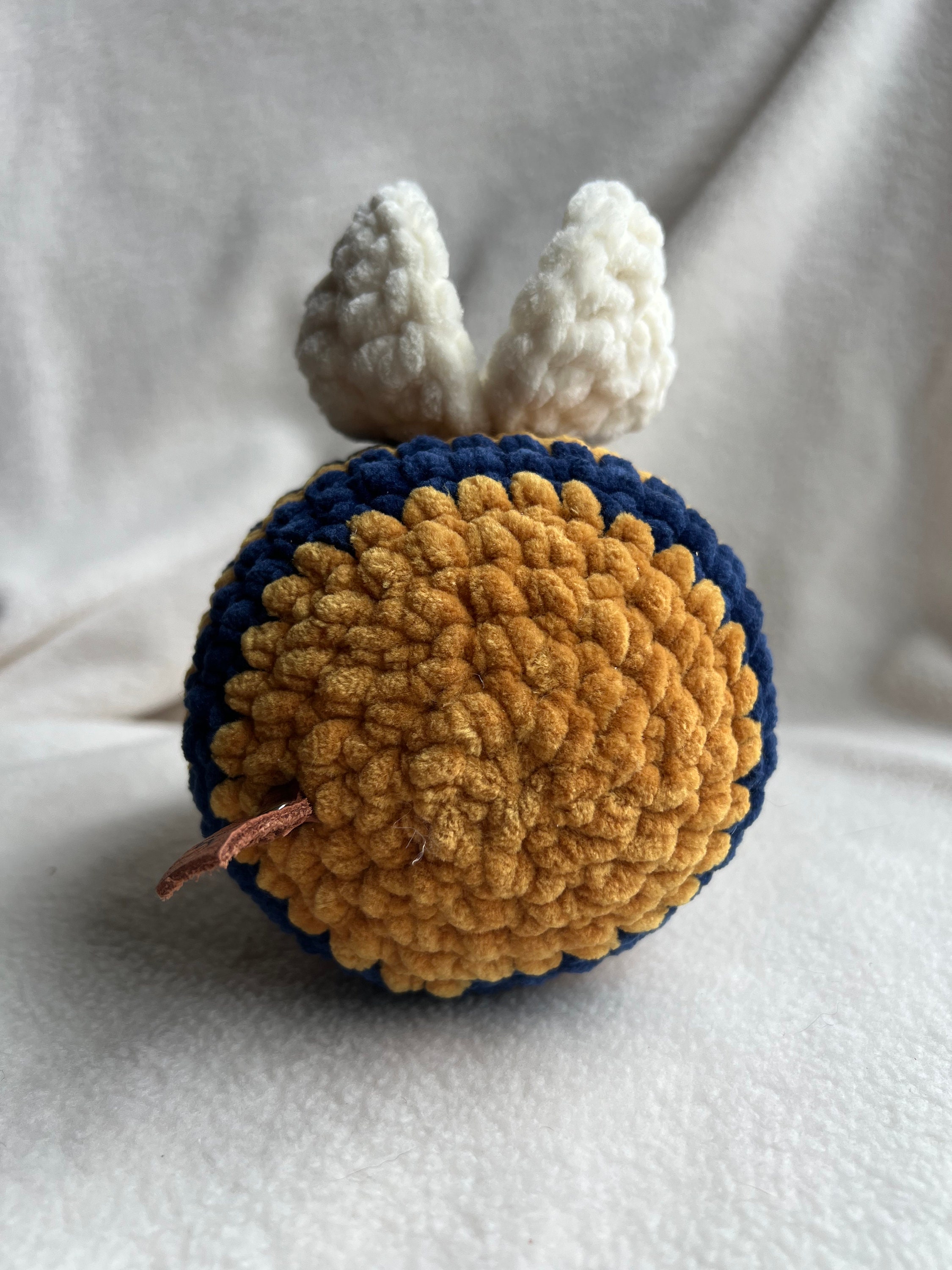 Bee Crochet Plushie Amigurumi Crochet Bee Handmade Crochet Gift - Etsy