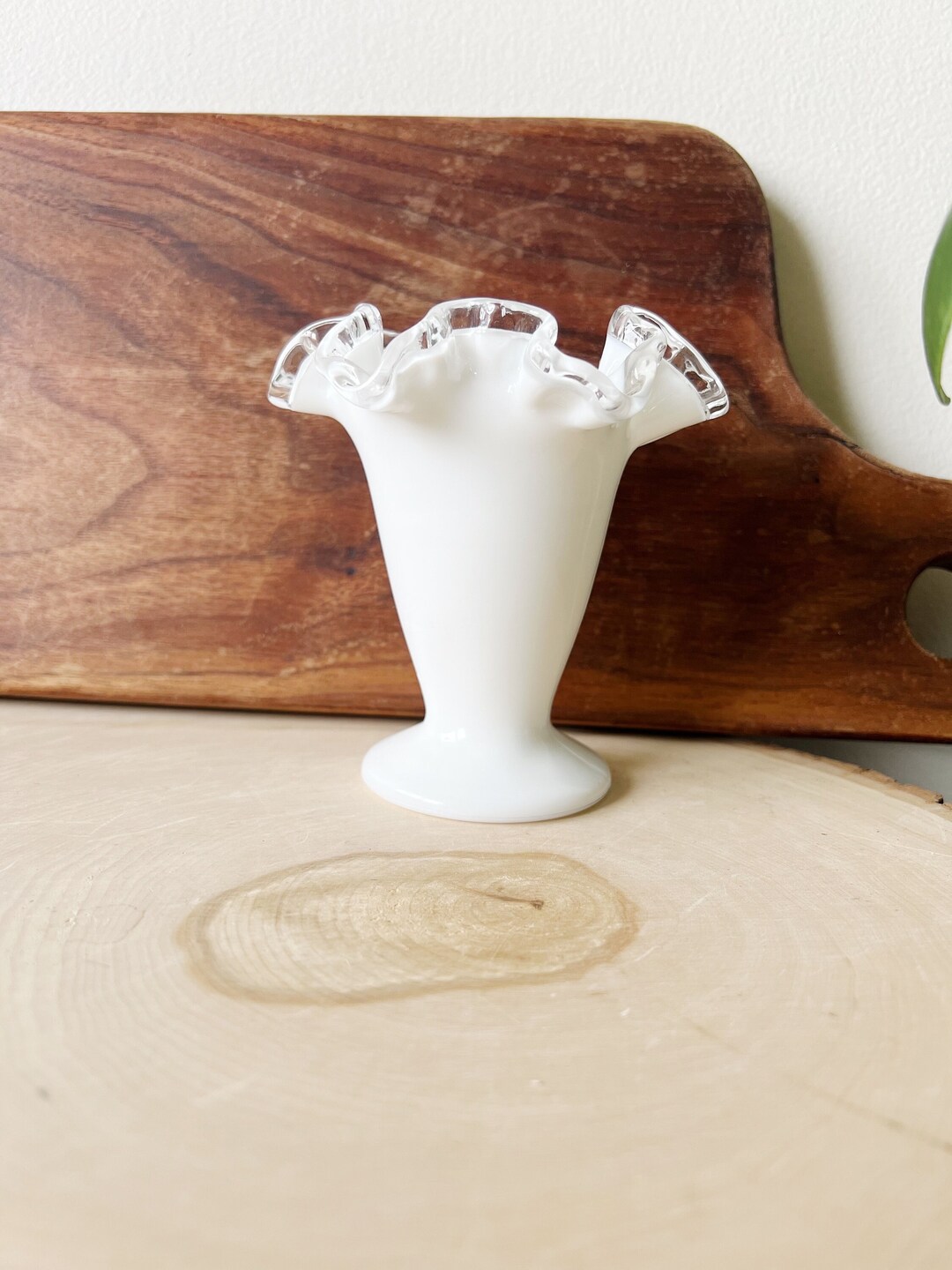 Vintage Fenton White Silvercrest Vase 4 Tall, Milk Glass, Handblown ...