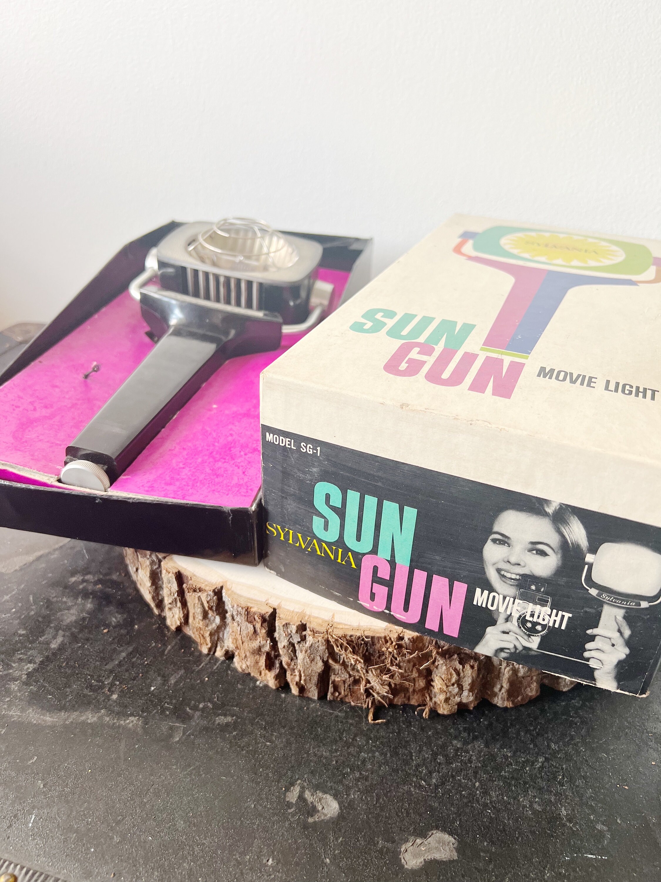 Vintage 1970s Sylvania Sun Gun Movie Light in Original Box - Etsy