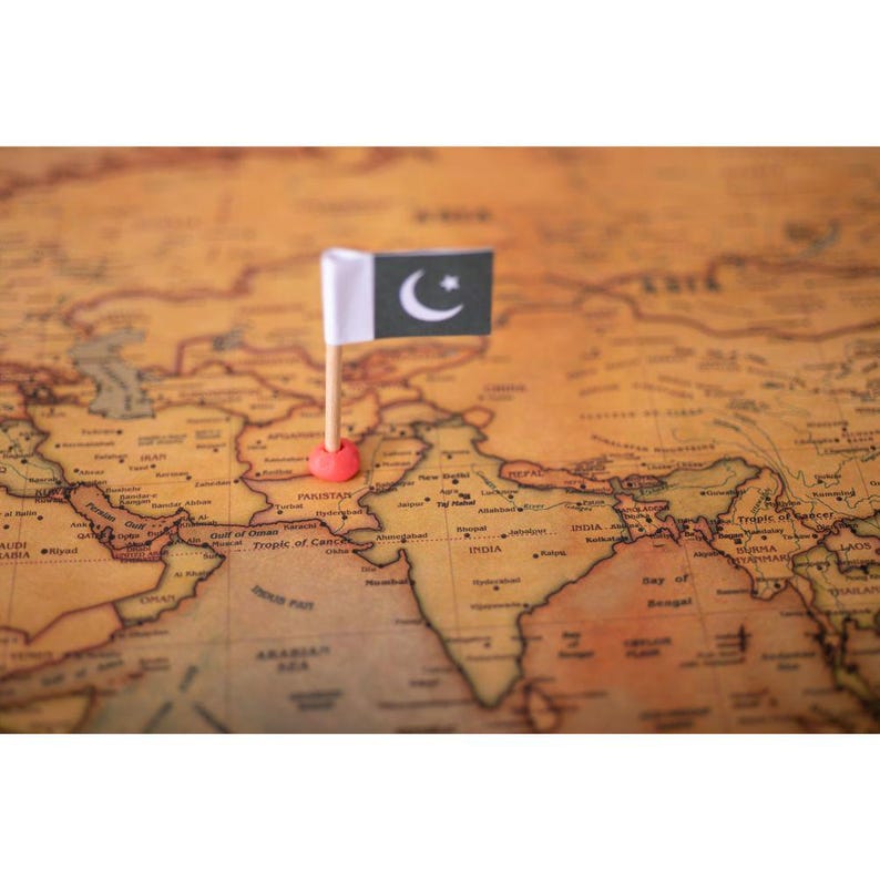 Pakistan Map Digital File of Beautiful Map of Pakistan Wall Art ...