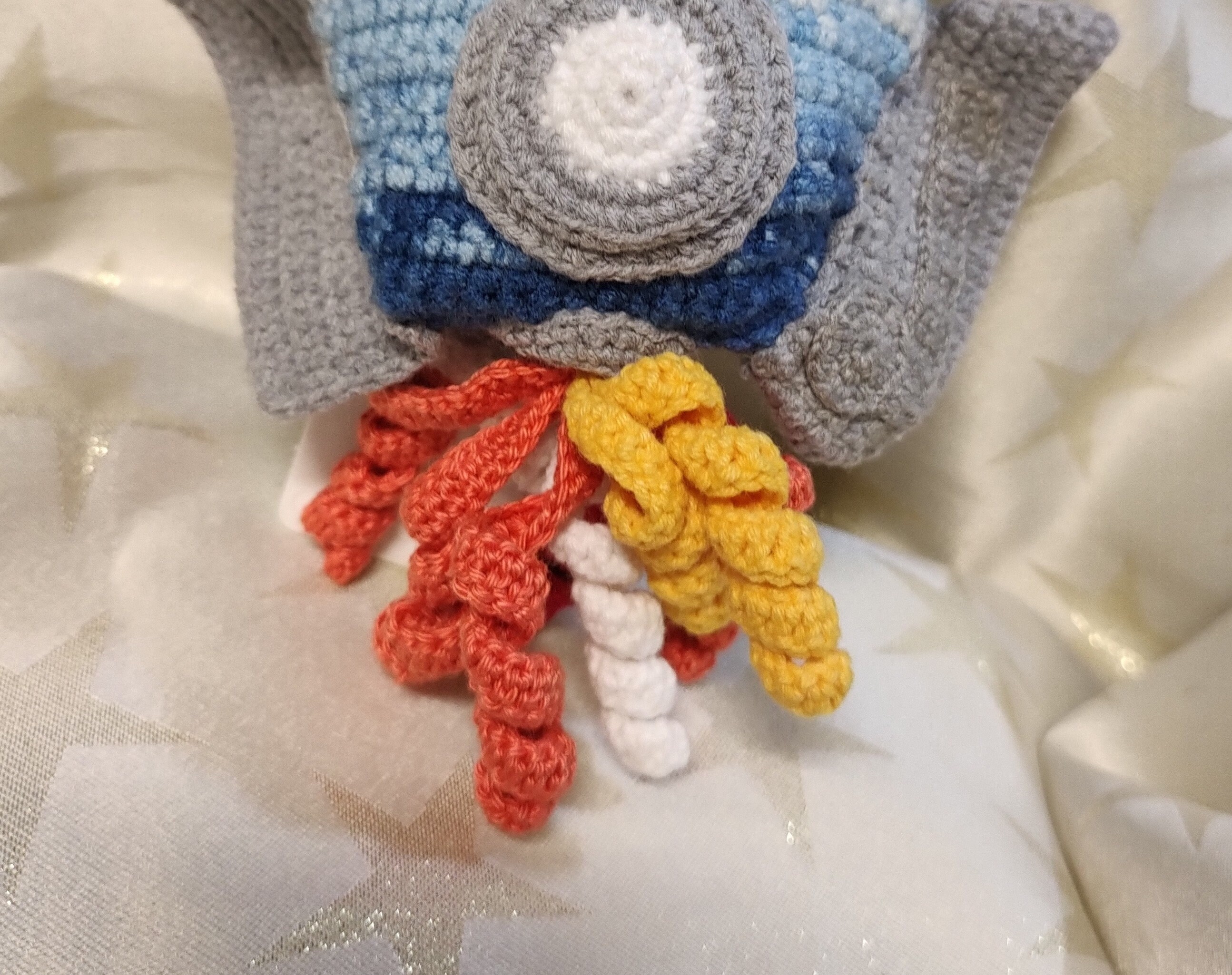 Alien Mine, Green Alien With a Spaceship, Creature From Another Planet ...