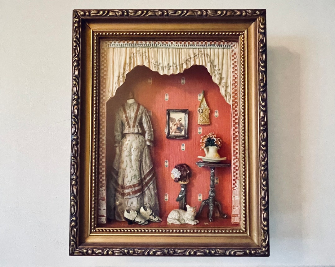 Vintage Shadow Box With Victorian Style Bedroom Scene - Etsy
