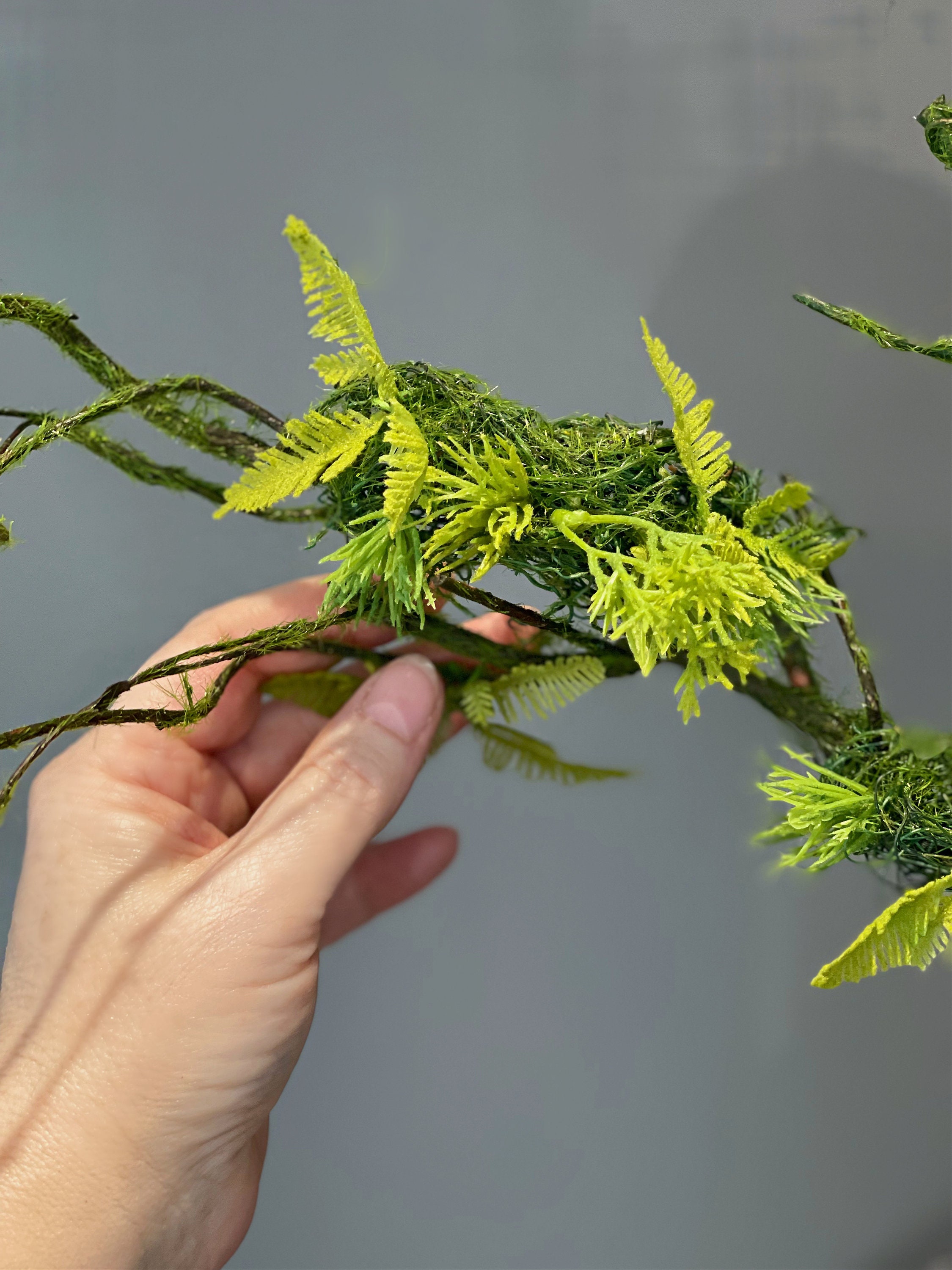 Moss Vine Tree Branches, Moss and Ferns Covered Roots, Artificial ...