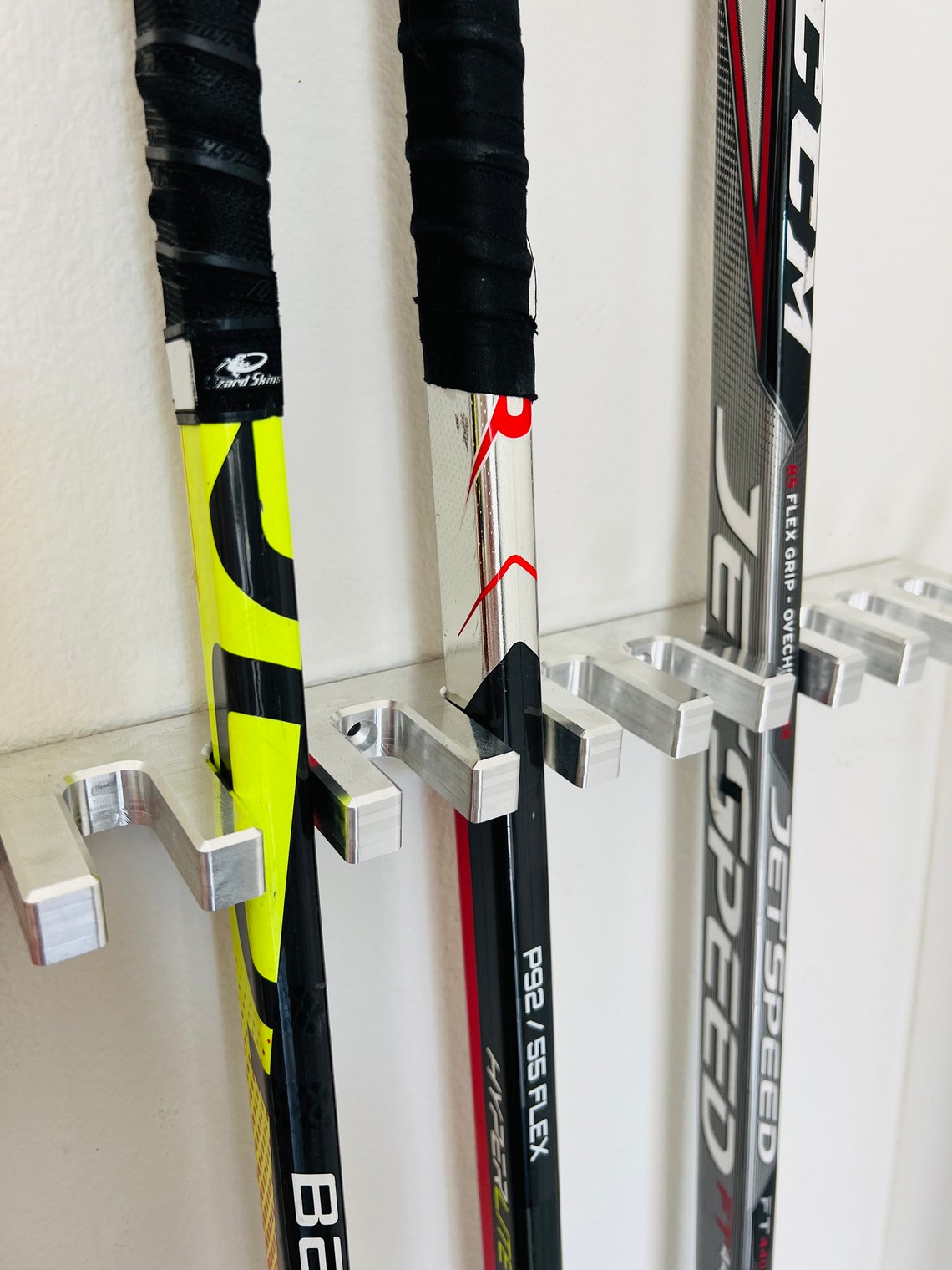 Hockey Stick Wall Mount Organizer | Organizes up to 12 Hockey Sticks ...