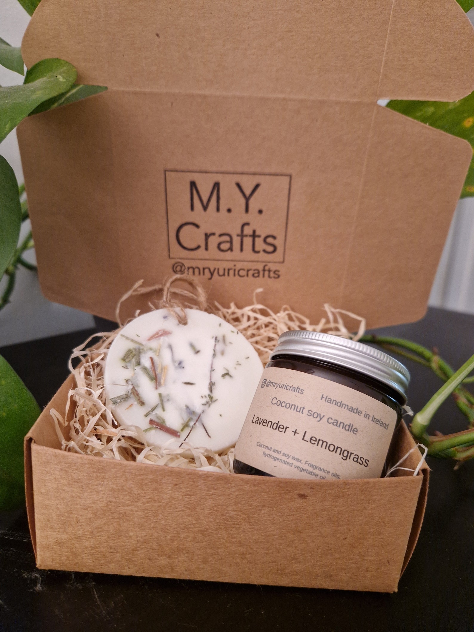 Small Gift Set Wardrobe Hanger 50g Candle - Etsy