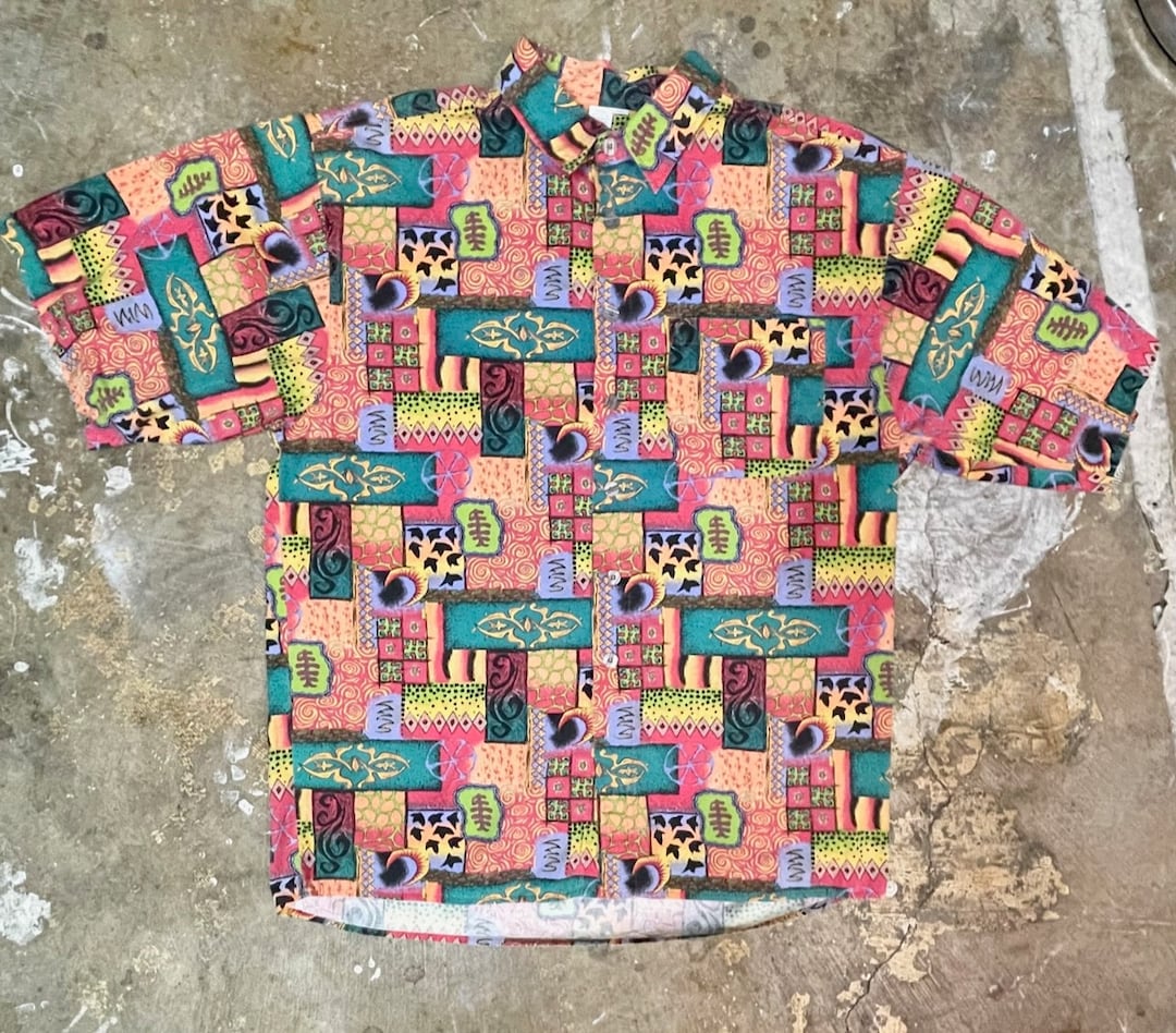 The Territory Ahead Shirt Short Sleeve 2XL XXL Print Tribal Geometric ...