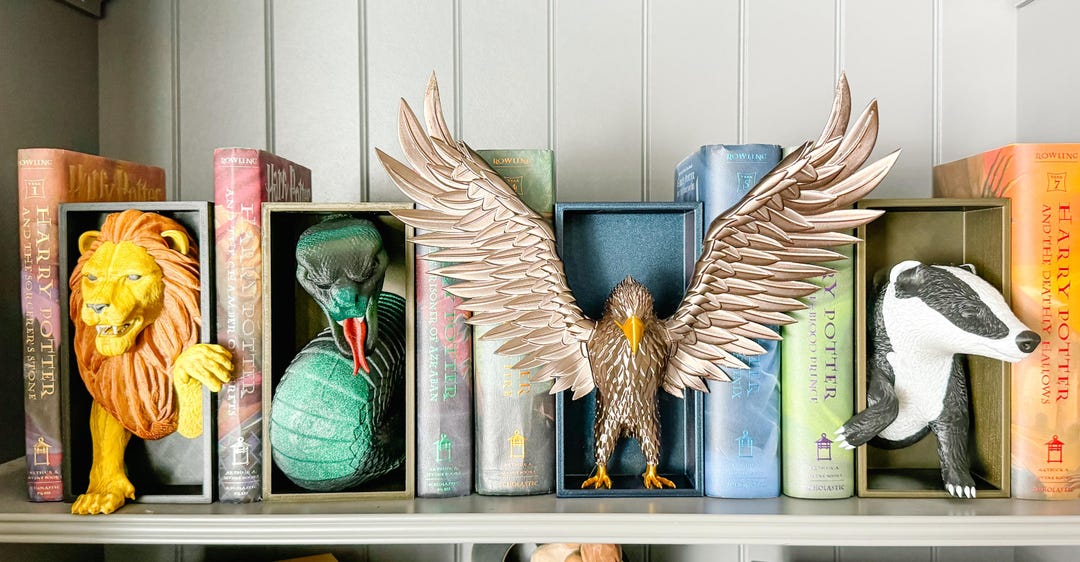 Wizarding Book Nooks | Wizardry Inspired Book Nooks | Wizardry | Book ...