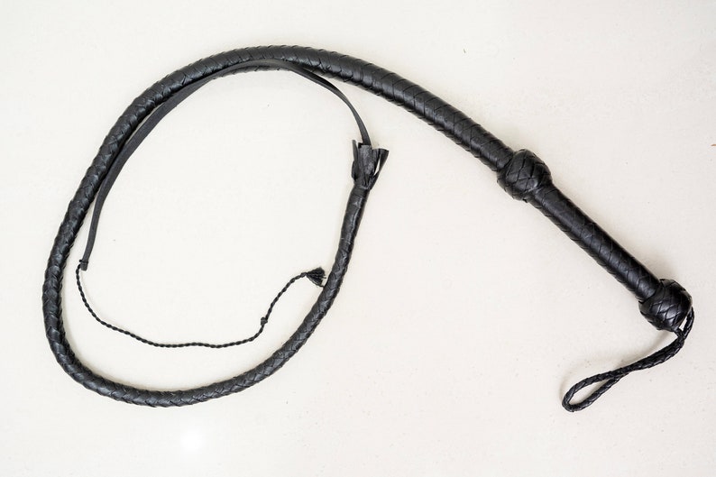Genuine Cow Leather Bullwhip 4 Feet Long Handmade Black Stock Whips in ...