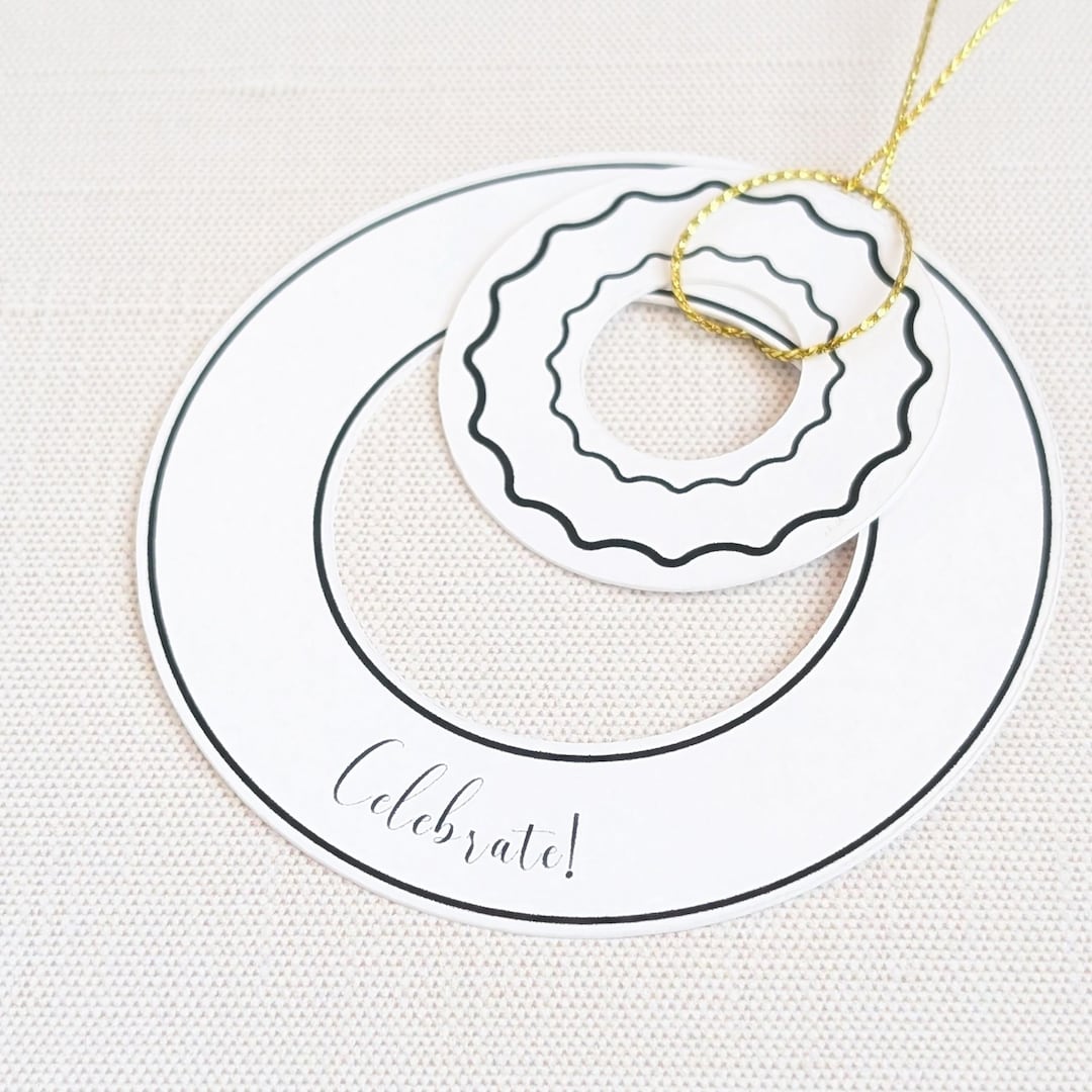 Celebrate Gift Tags - LOOP IT Gift Tags - 10 Round Black and White Gift ...