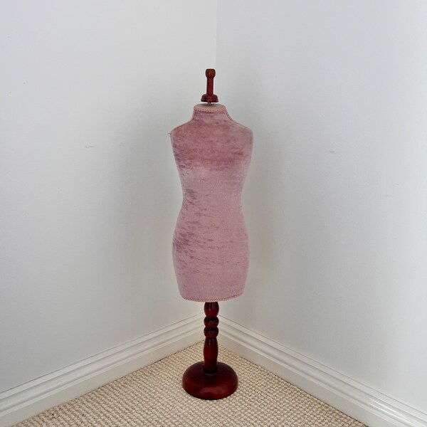 Mini Mannequin - Etsy