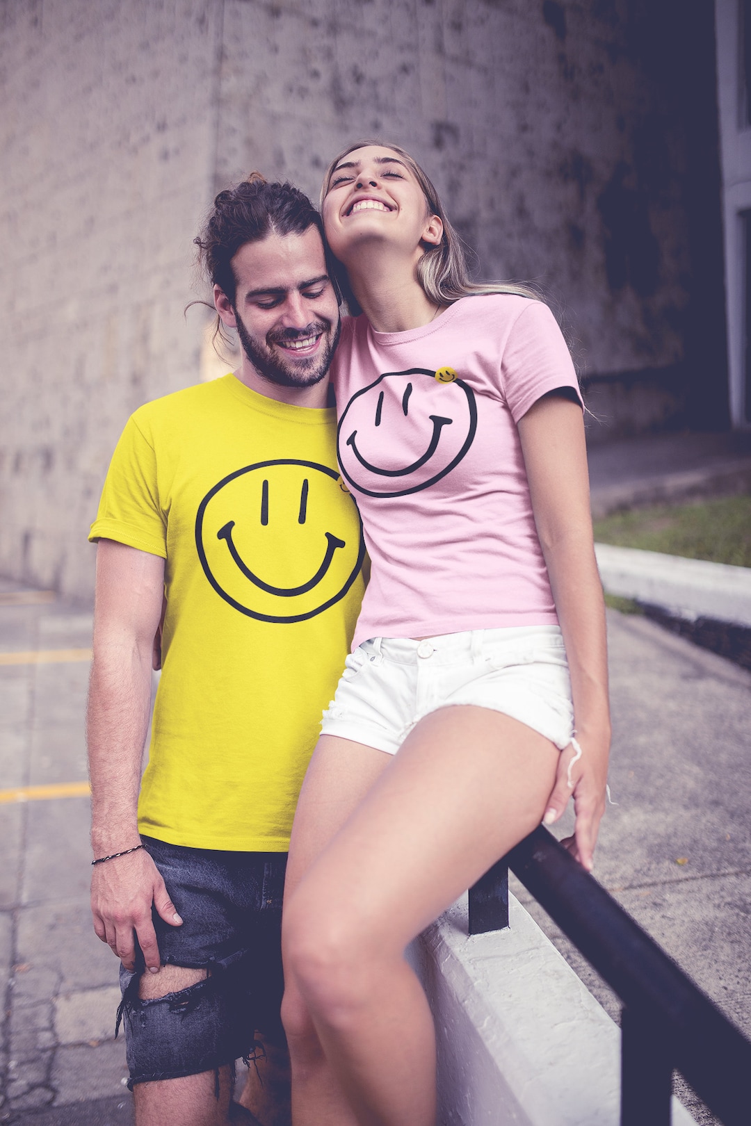 T-shirt With Classic Smiley-happy Face Smiley,smilie T-shirt, T-shirt ...