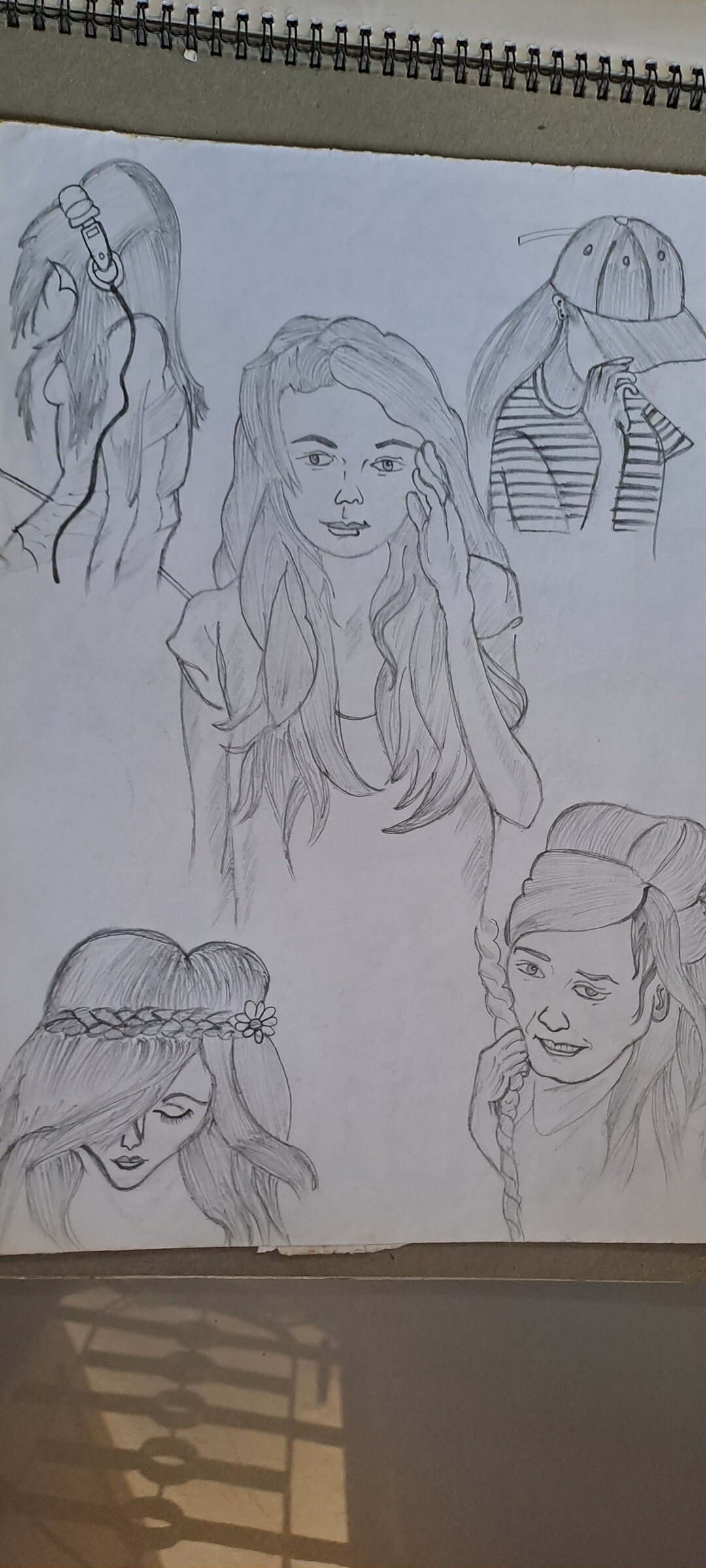 Pencil Sketching, Girls Poses Drawing, Pencil Artwork, on Paper Drawing ...