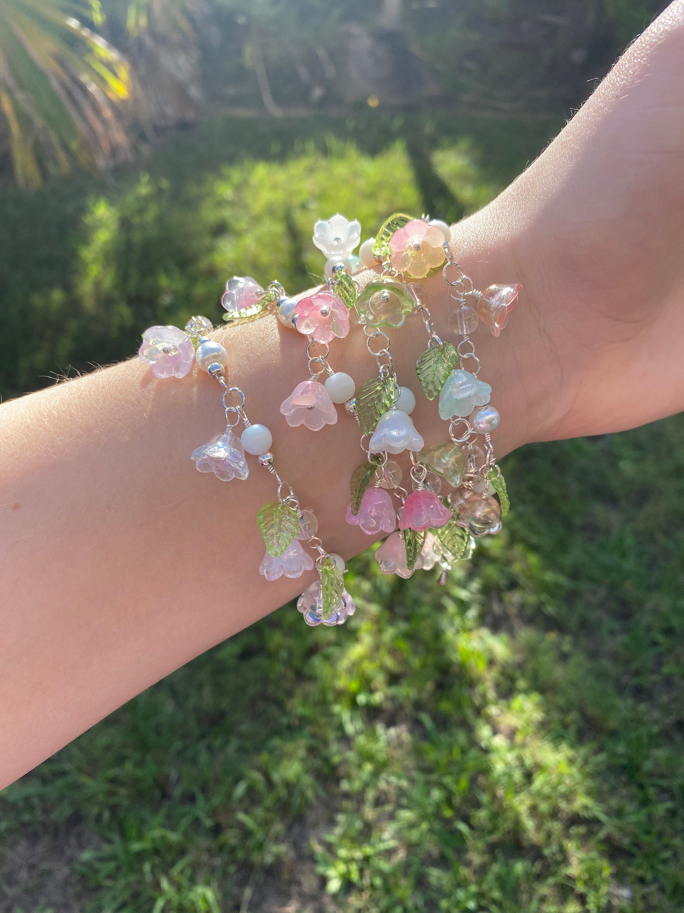 Glass Flower Bracelet - Etsy