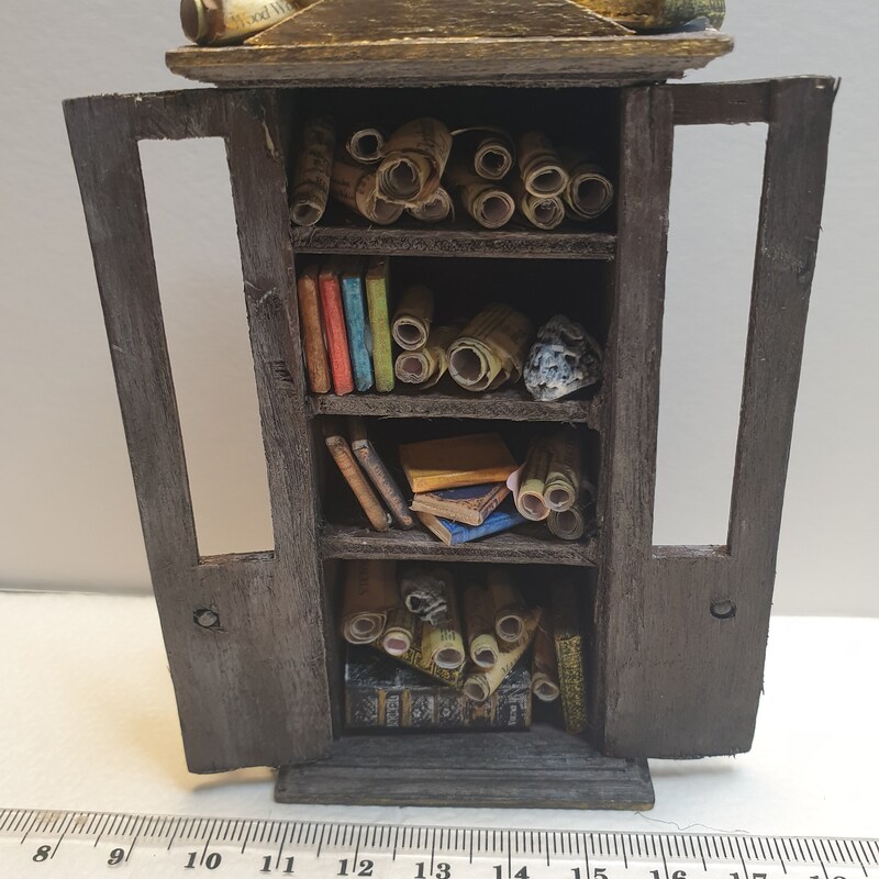 Bookshelf Diorama - Etsy