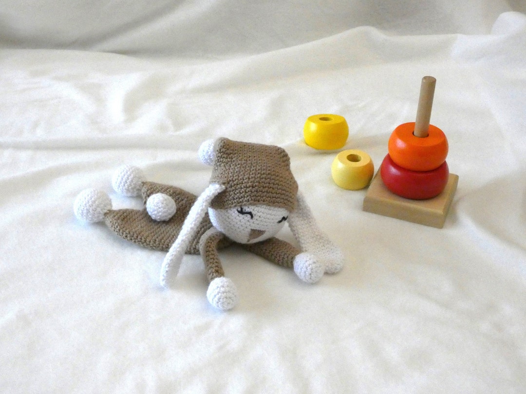 Crochet Rabbit Comforter, Flat Comforter, Amigurumi Comforter for Babies and Young Children - Etsy