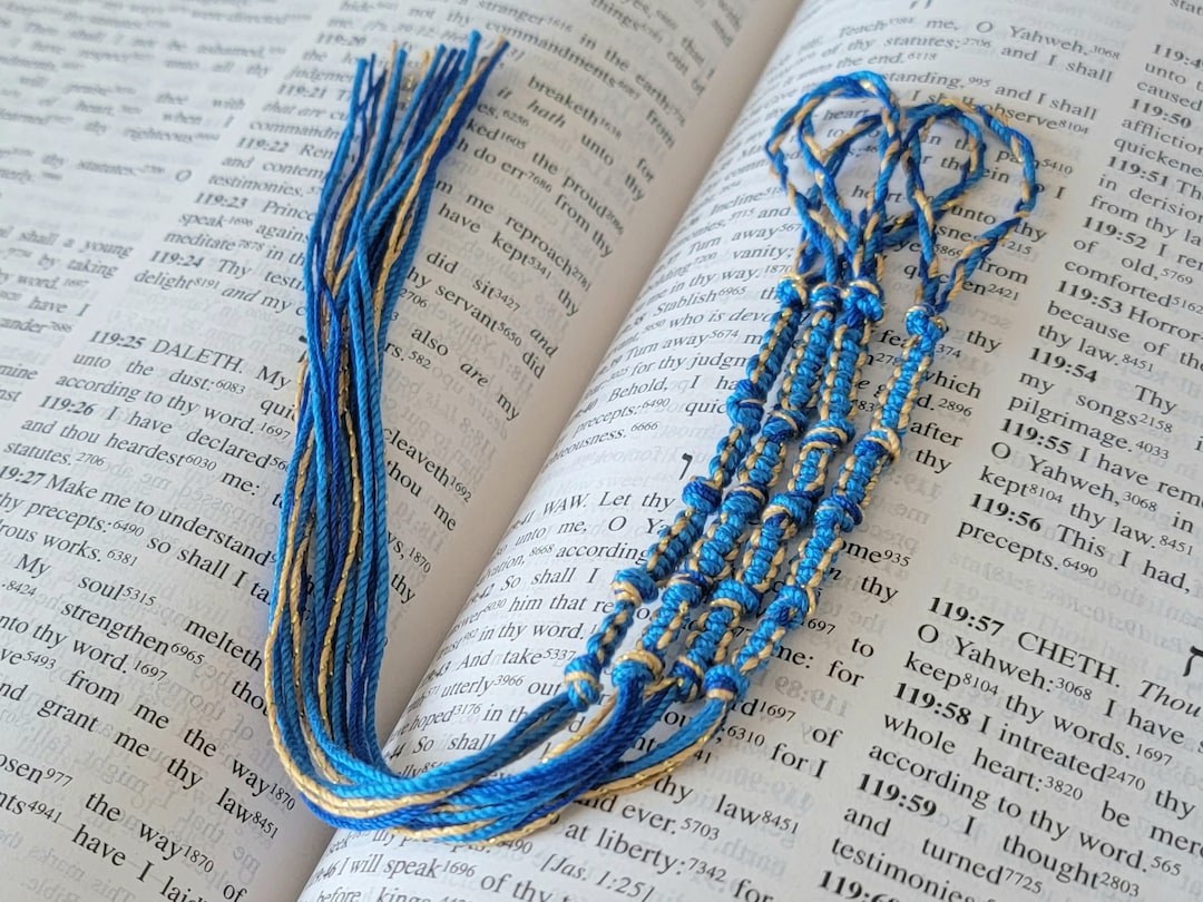 Tzitzits Blue Hawaii Shimmer 1 Set (4 Tassels) W/blue Thread Knotted 10 ...