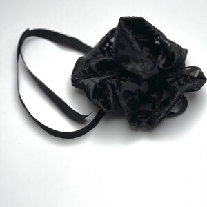 Classic Style Black Colour Handmade Necklace | Beautiful Chocker | Must ...