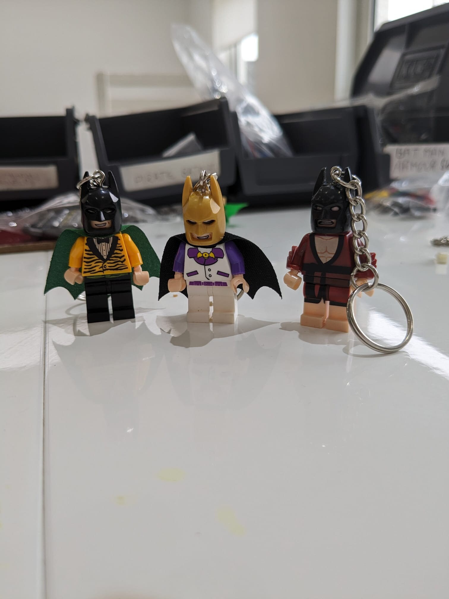 Keyring Batman Minifigure Mini Figure Keychain's, Choose Your Batman ...