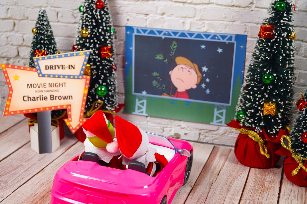 Drive in Movie, Elf Prop, Drive In, Movie Prop, Elf Movie, Elf Scene ...