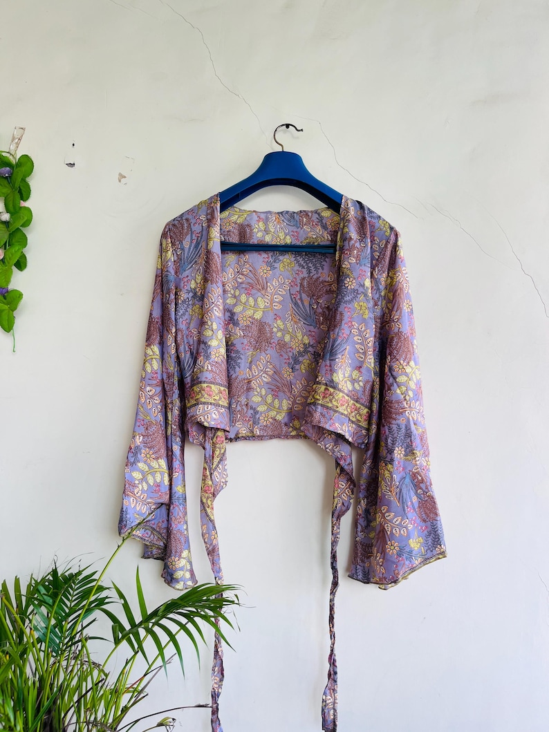 Beautiful Silk Sari Crop Top, Indian Silk Crop Top, Women's Clothing ...