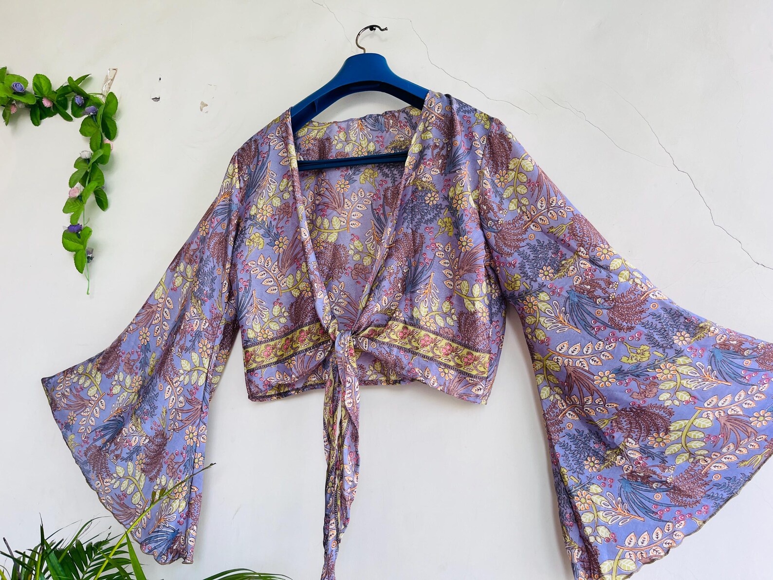 Beautiful Silk Sari Crop Top, Indian Silk Crop Top, Women's Clothing ...