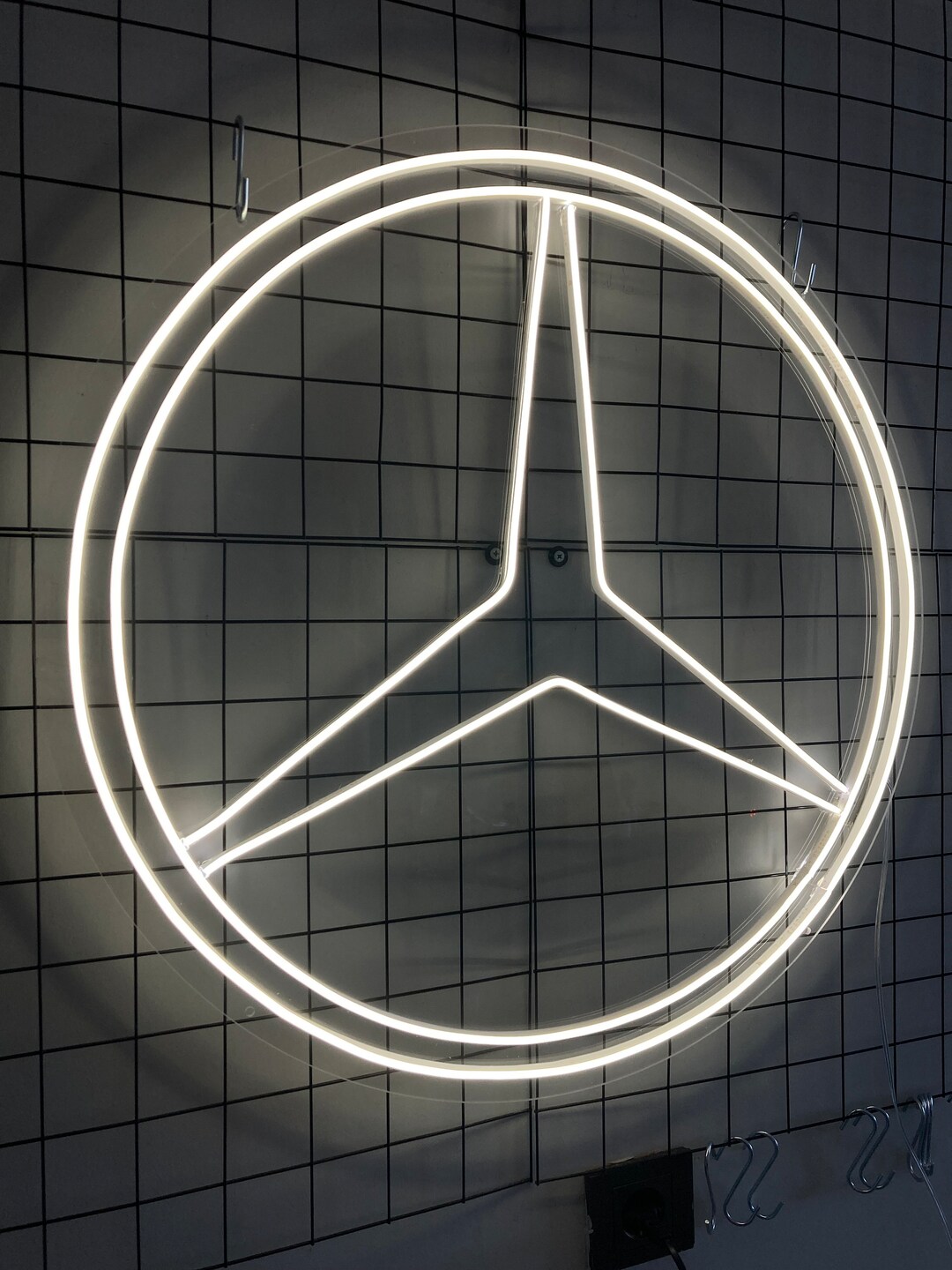 Mercedes Car Logo Neon Sign, Car Logo Neon Light, Custom Car Neon Sign ...