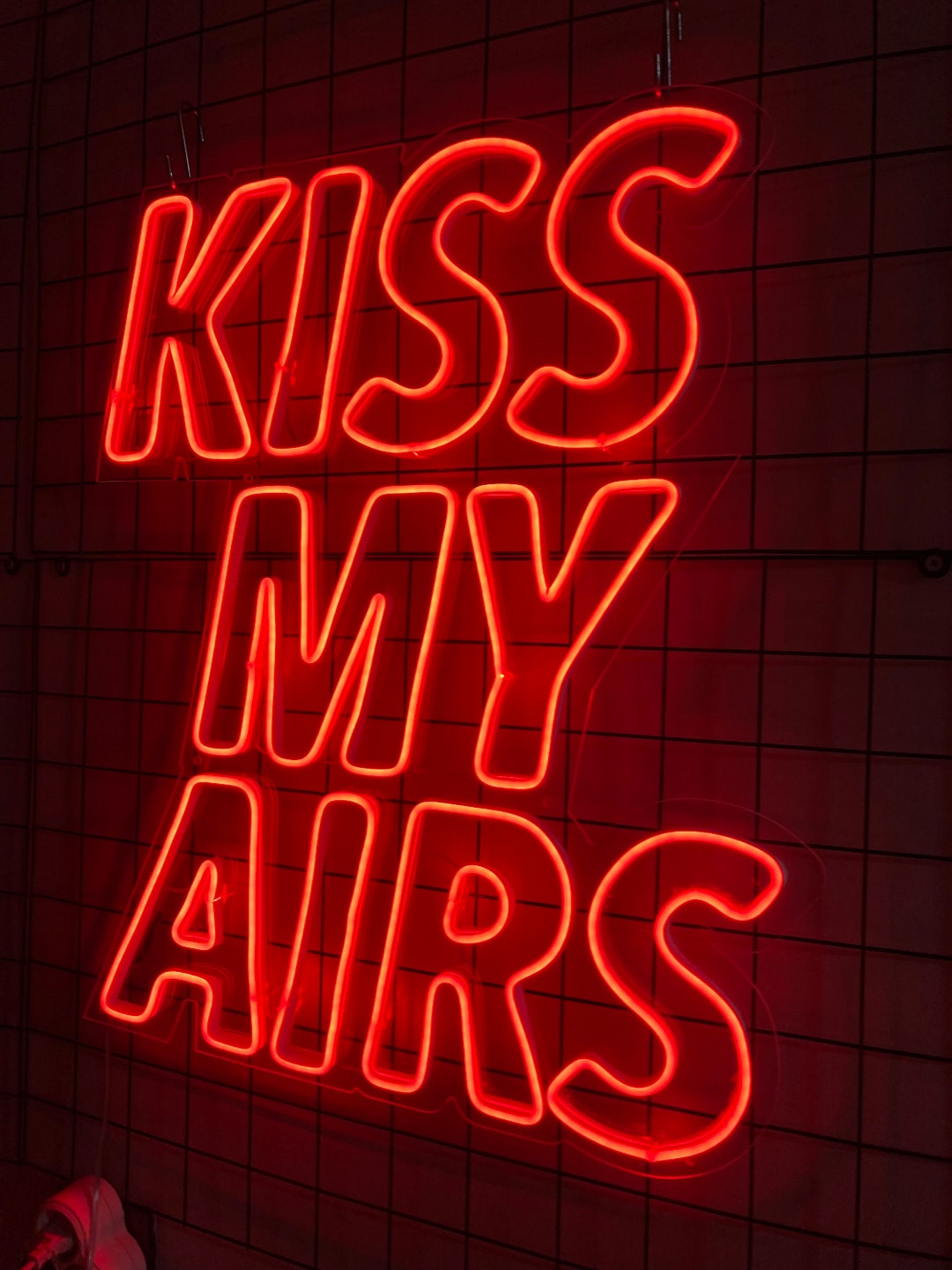 Kiss My Airs Neon Sign, Custom Neon Sign, Neon Gift, Birthday Neon Sign ...