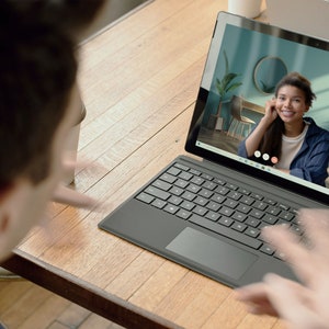 Realistic Virtual Background of Vanity Table in a Green Room With ...