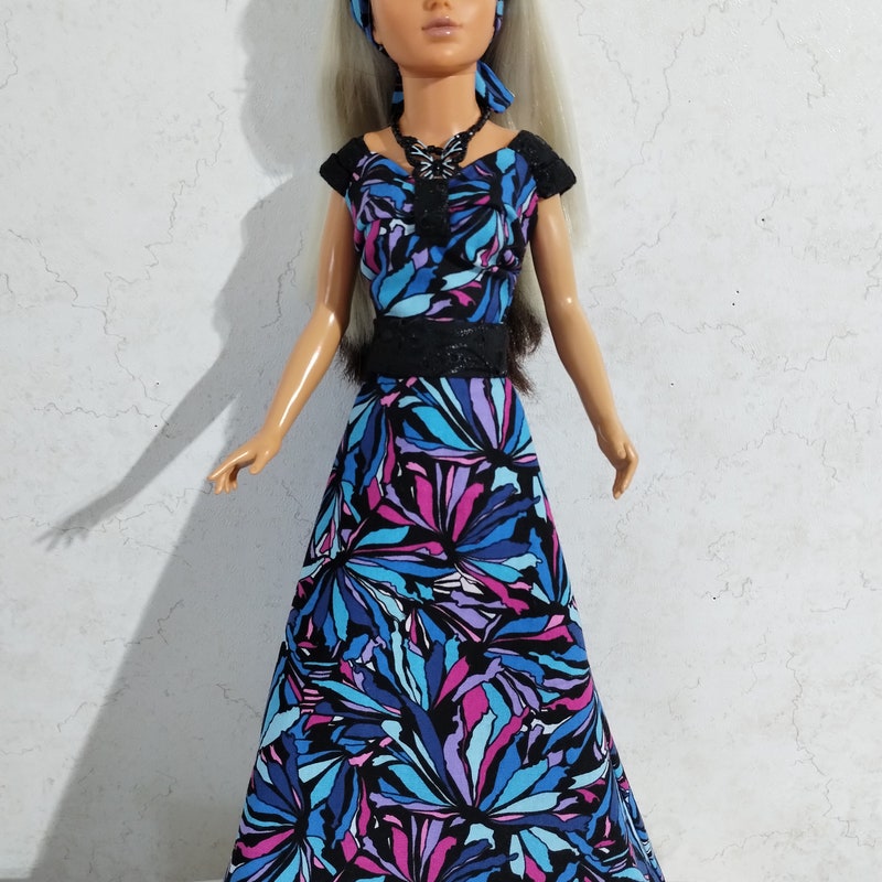 Tiffanys Taylor Doll - Etsy