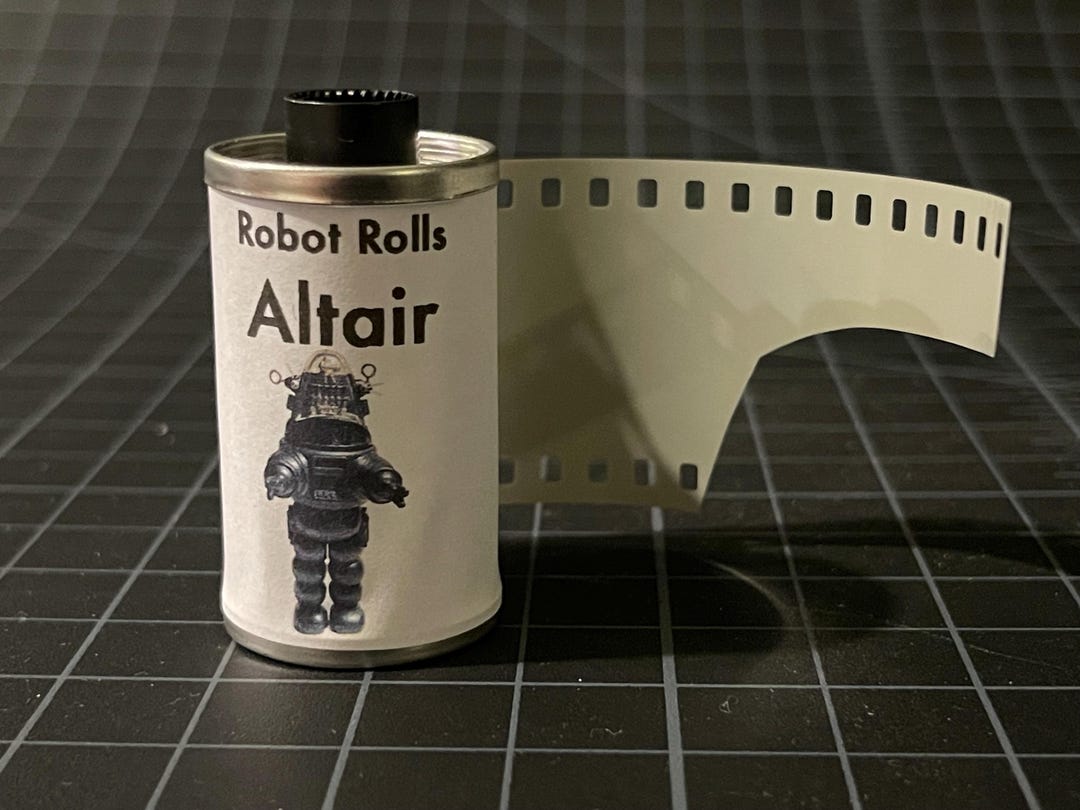 Altair: Hand Rolled 100 ISO B/w Film - Expired Fomopan 100 - Etsy