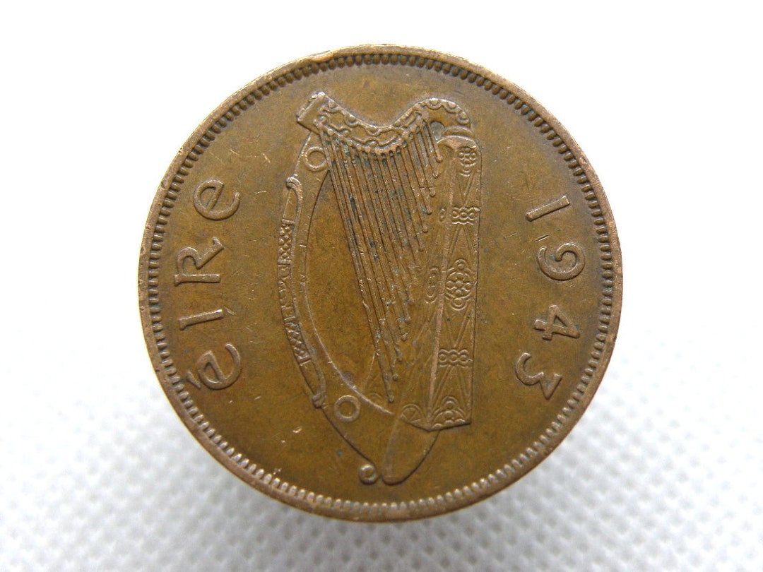 1943 IRELAND / EIRE PENNY Coin - Bronze 1d Coin. Hen & Chicks / Harp ...