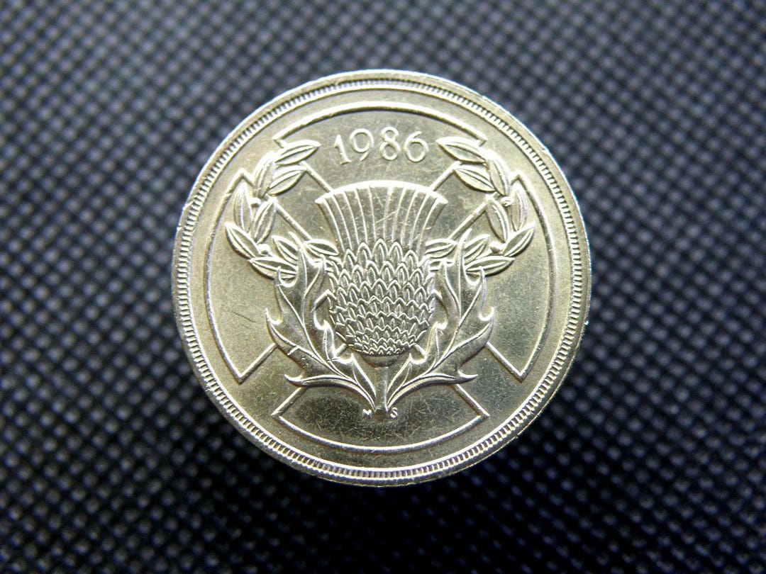 1986 TWO POUND COIN - Edinburgh Scotland Commonwealth Games ...