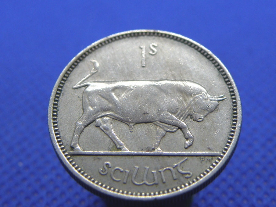1951 IRELAND / EIRE SHILLING Coin - One Shilling 1/- Coin. Bull Butting ...